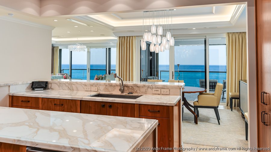 Trust of Ira Leventhal sells Palm Beach condo to Robert J. Donahue Jr ...