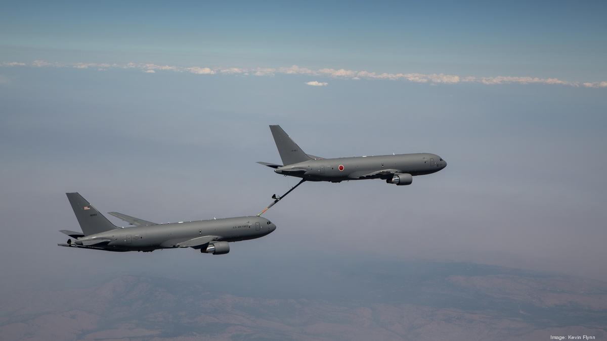 Boeing tanker headed for Japan after passing refueling test - Puget ...
