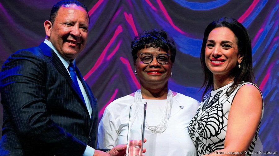 Women of Influence Career Achievement: Esther Bush, Urban League of ...