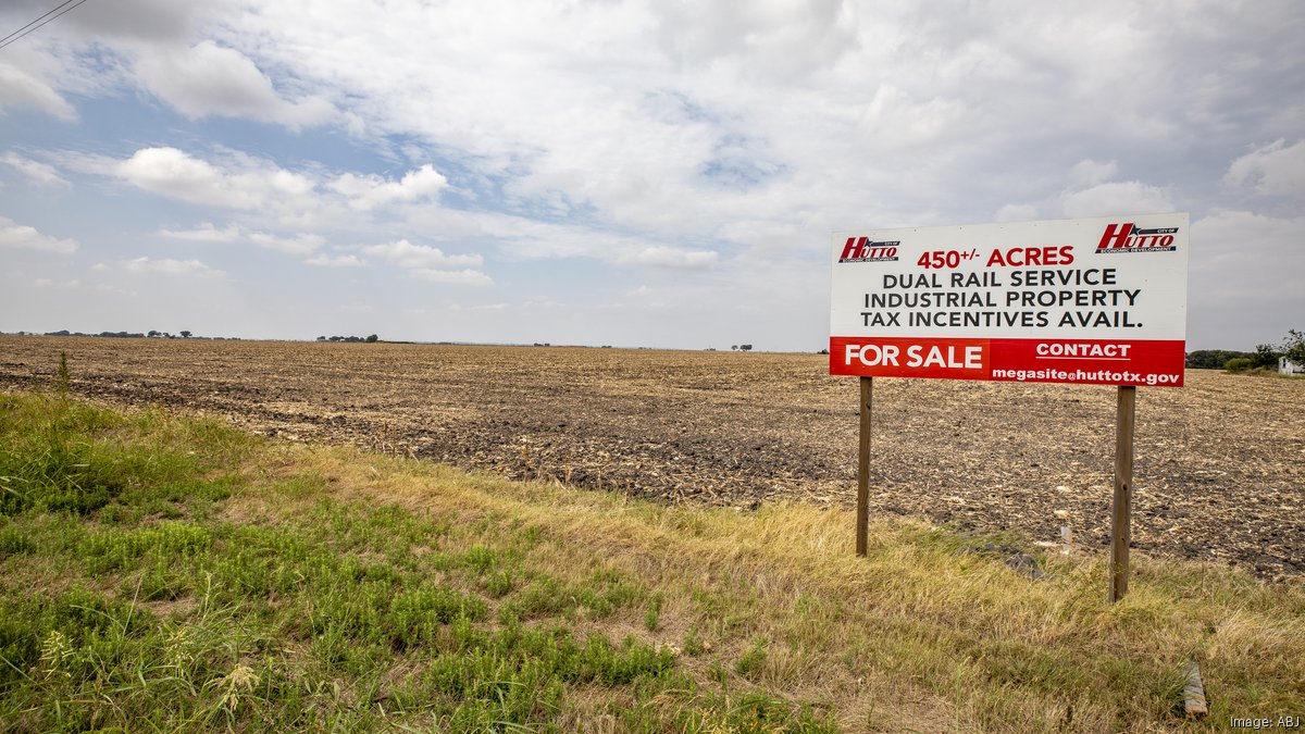 Justin Sayers - Journalist Profile - Intelligent Relations