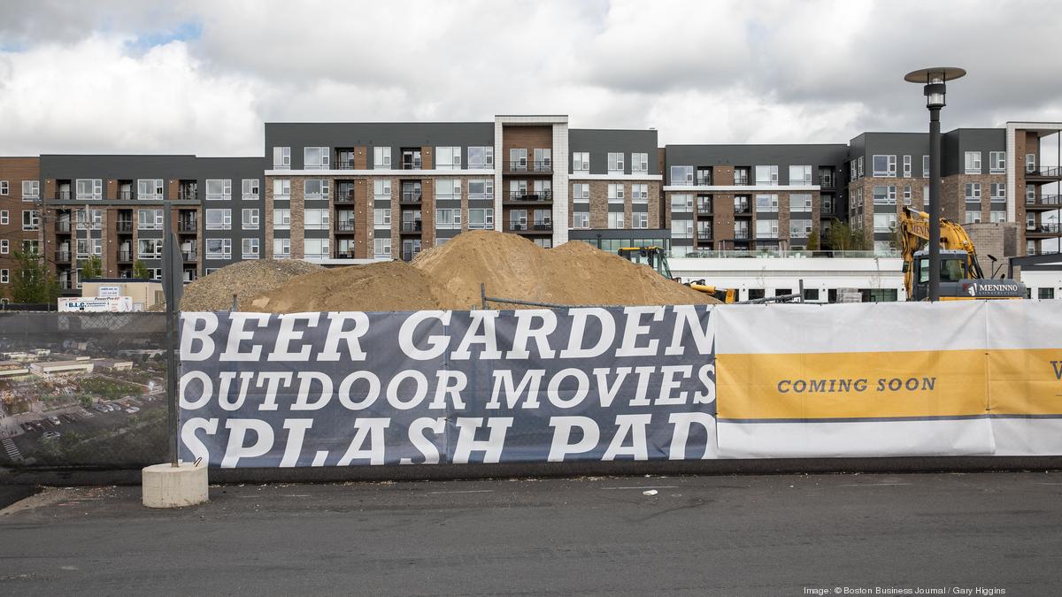 Woburn Village revives old mall site with Shake Shack, Caffe Nero and ...