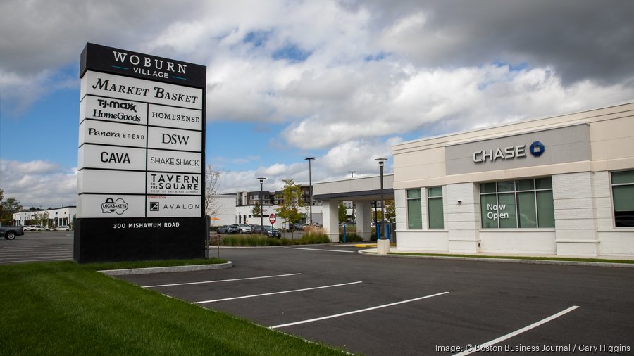 Woburn Village revives old mall site with Shake Shack, Caffe Nero and ...