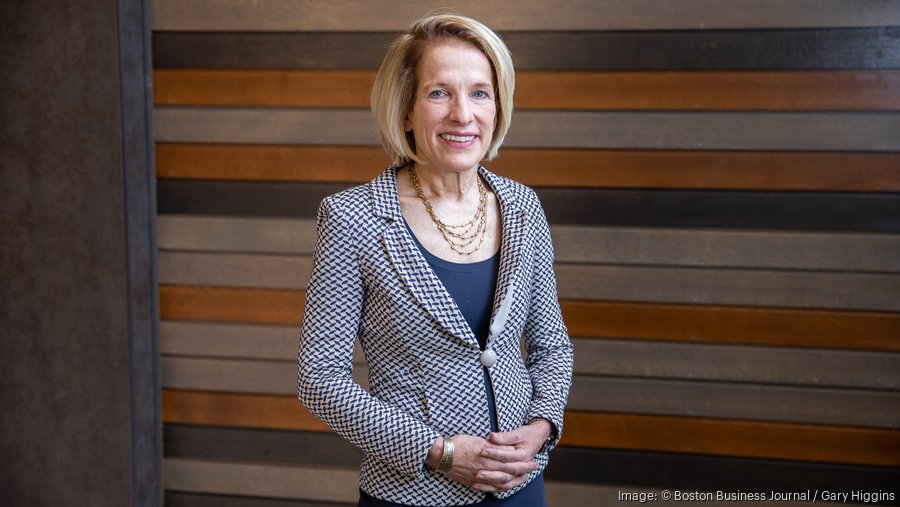 Nancy Simonian strives 'to be a mentor and role model' - Boston ...