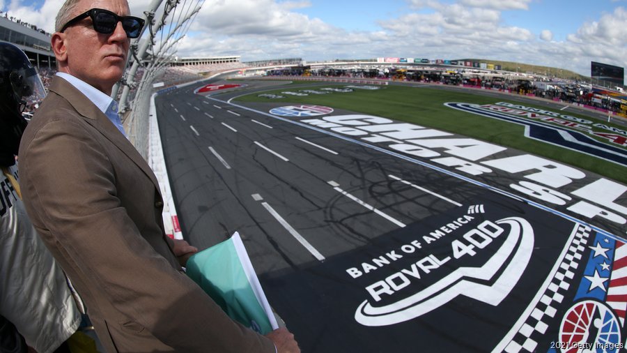PHOTOS: Kyle Larson wins Bank of America Roval 400 at Charlotte Motor ...