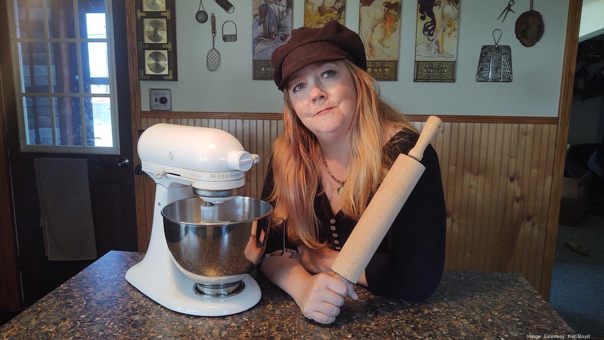 Queen of Tarts Cafe & Bake Shop brings butter tarts to Tonawanda ...