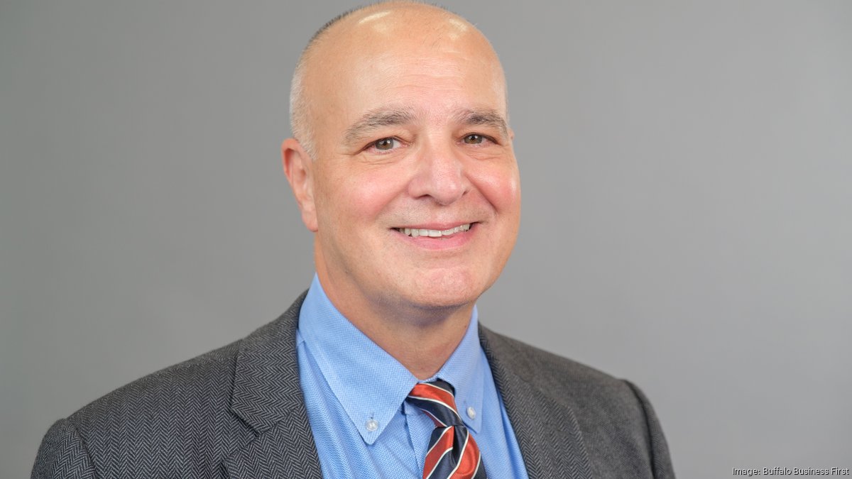 Savarino team busy despite closure of Savarino Companies - Buffalo ...