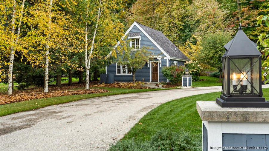 Lake Michigan property in Fox Point sells for $5.9M - Milwaukee ...