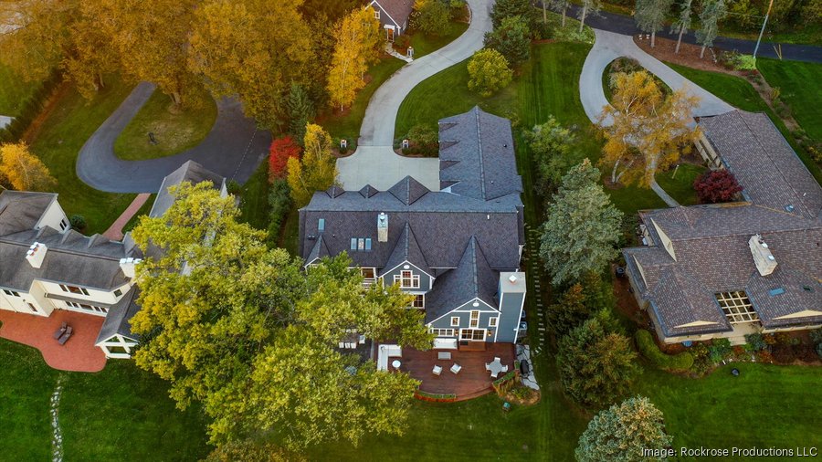 Lake Michigan property in Fox Point sells for $5.9M - Milwaukee ...