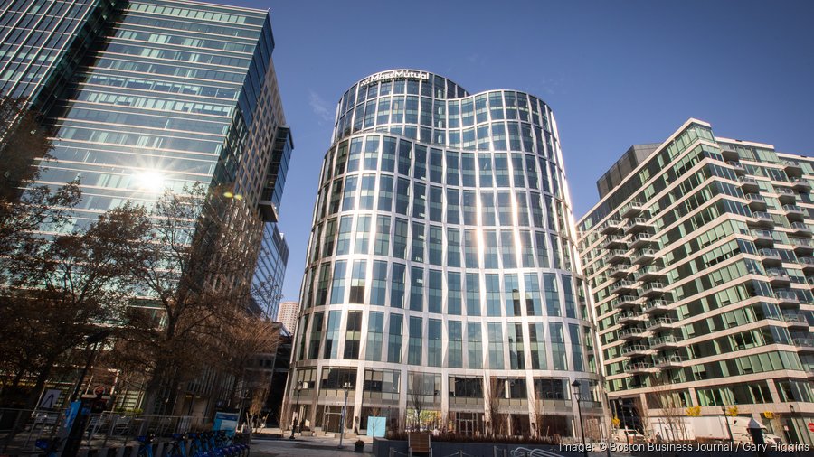 Look inside MassMutual's new 17-story Seaport building - Boston ...