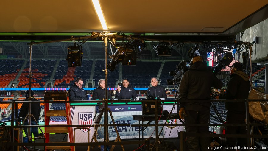 USA-Mexico World Cup qualifier draws sellout crowd - Cincinnati ...