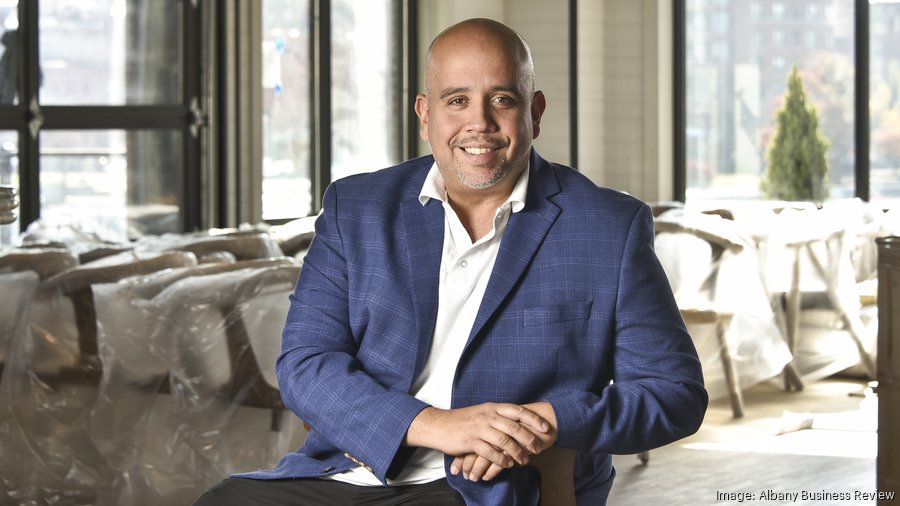 David Dussault, John McDonald, Jaime Ortiz, Tracy Metzger named to 40 ...