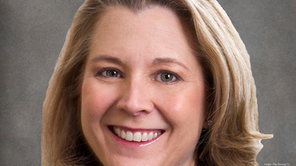 Boeing names Elizabeth Lund to succeed retiring Commercial Airplanes ...