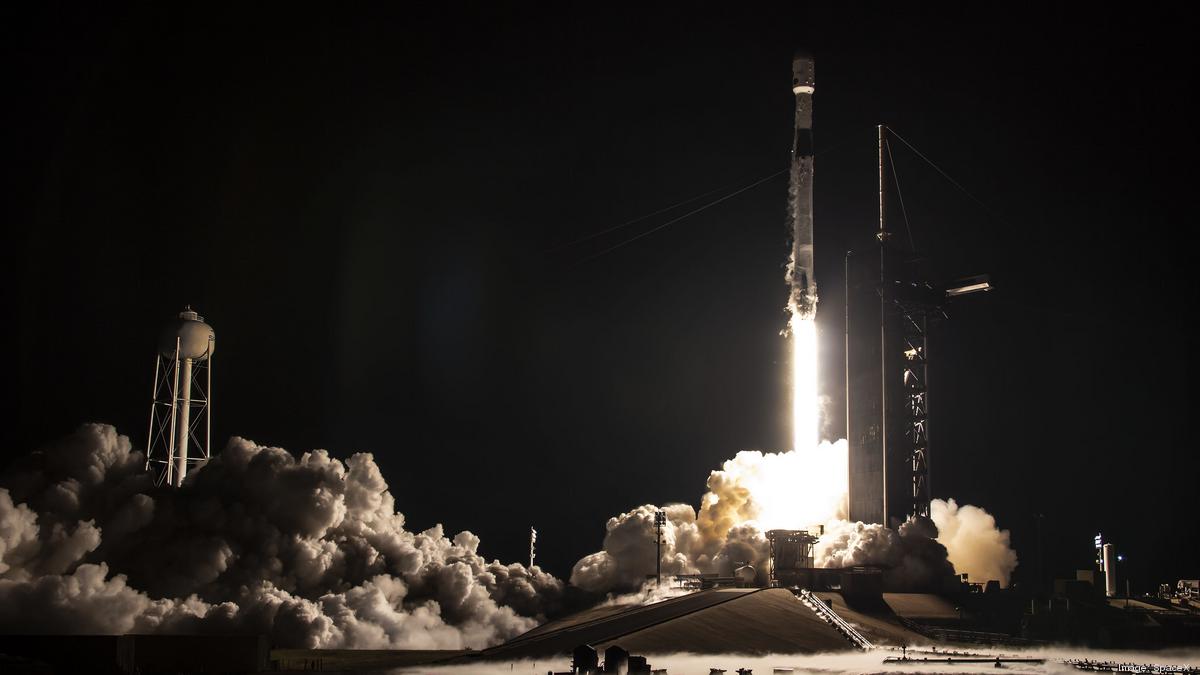 Elon Musk's SpaceX plans Manatee County satellite compound - Tampa Bay ...