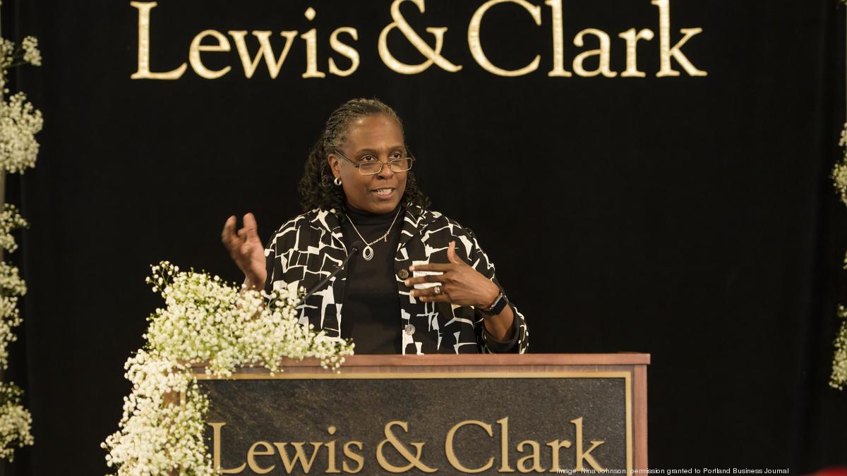 Dr. Robin Holmes-Sullivan on Lewis & Clark students, returning to ...