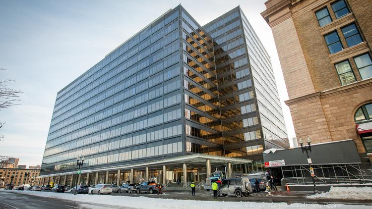 Fidelity says young workers want better benefits, retirement options ...