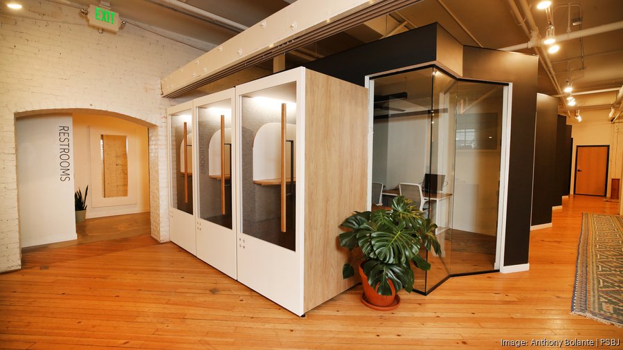 JLL opens its 2nd US coworking space at former Seattle WeWork site ...