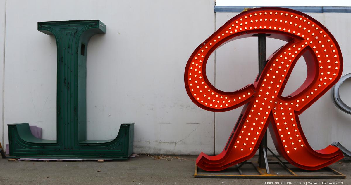 Rainier 'R' replica will return to its old spot atop Rainier Brewery ...