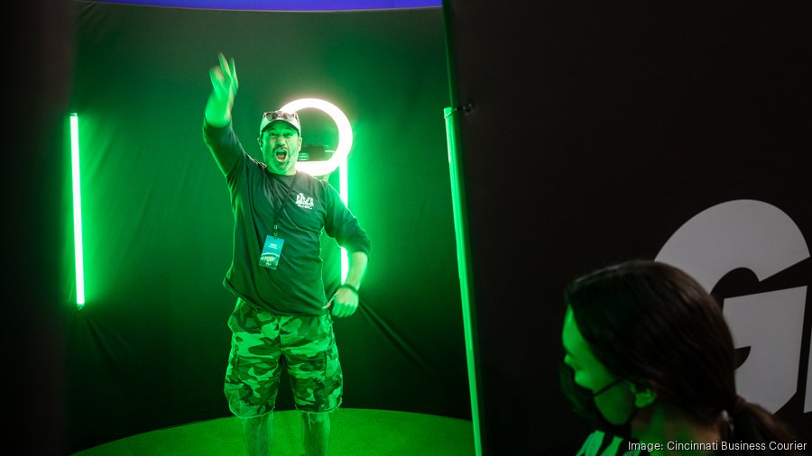 Super Bowl LVI: Go inside the fan experience: PHOTOS - Cincinnati ...