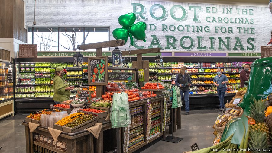 Lowes Foods opens Waxhaw grocery store - Charlotte Business Journal