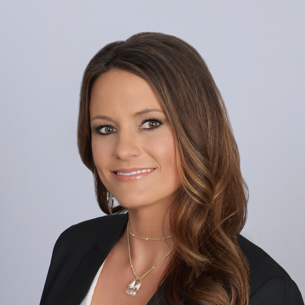 Lisa Soucy's Instagram, Twitter & Facebook on IDCrawl