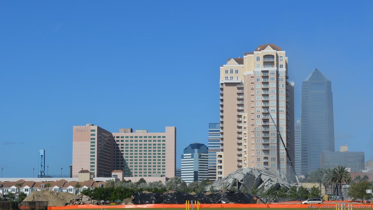 Emma Behrmann - Journalist Profile - Intelligent Relations