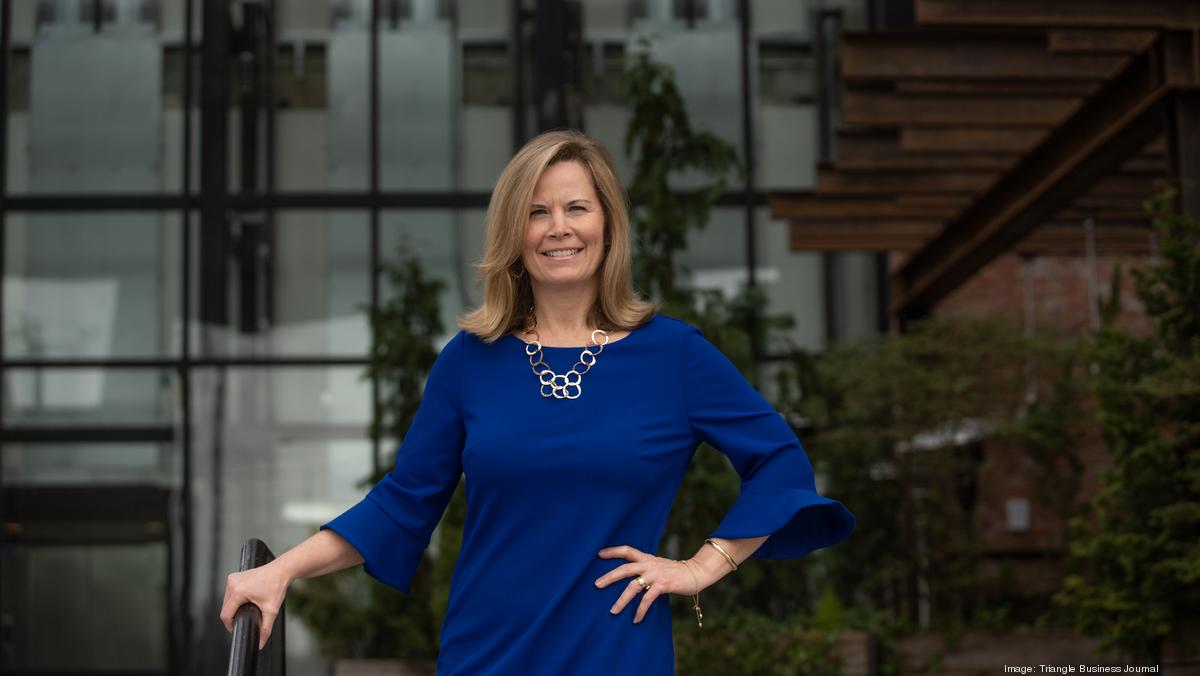 2022 Women in Business Awards: Kristin Sutton – TowneBank - Triangle ...