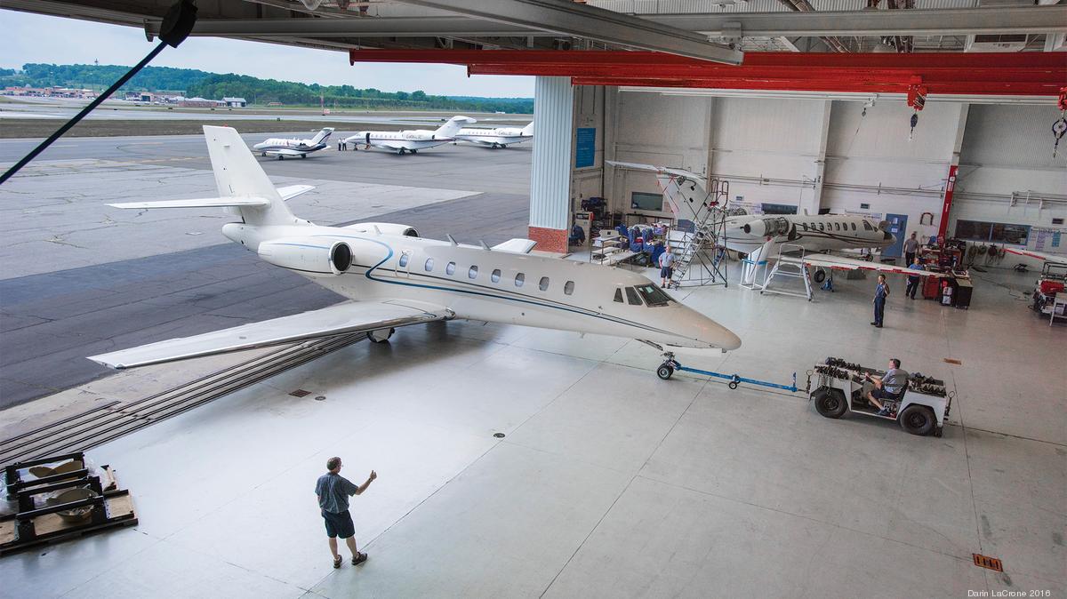 Textron Inc's Textron Aviation snares top service rating from Federal ...