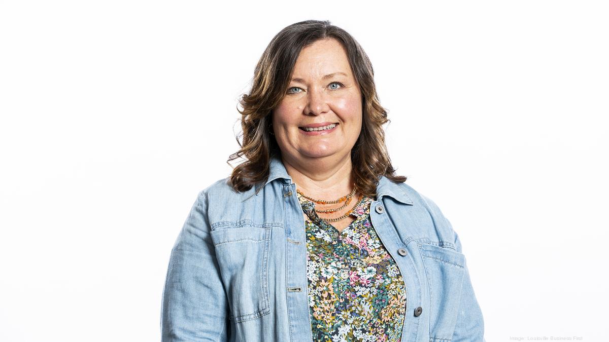 Texas Roadhouse CFO Tonya Robinson departs after 24-year career with ...