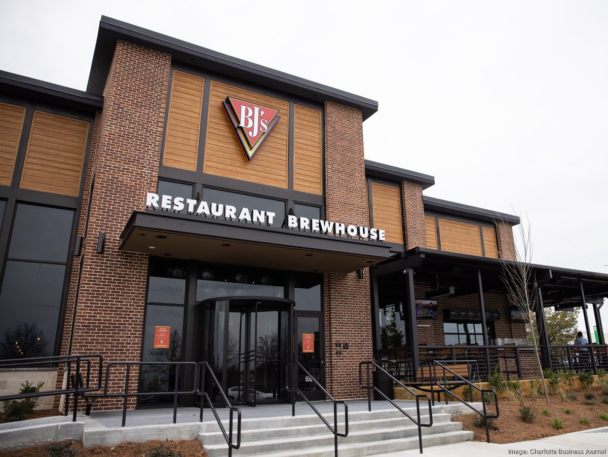 BJ s Restaurant Brewhouse sets opening for Brookfield location Milwaukee Business Journal