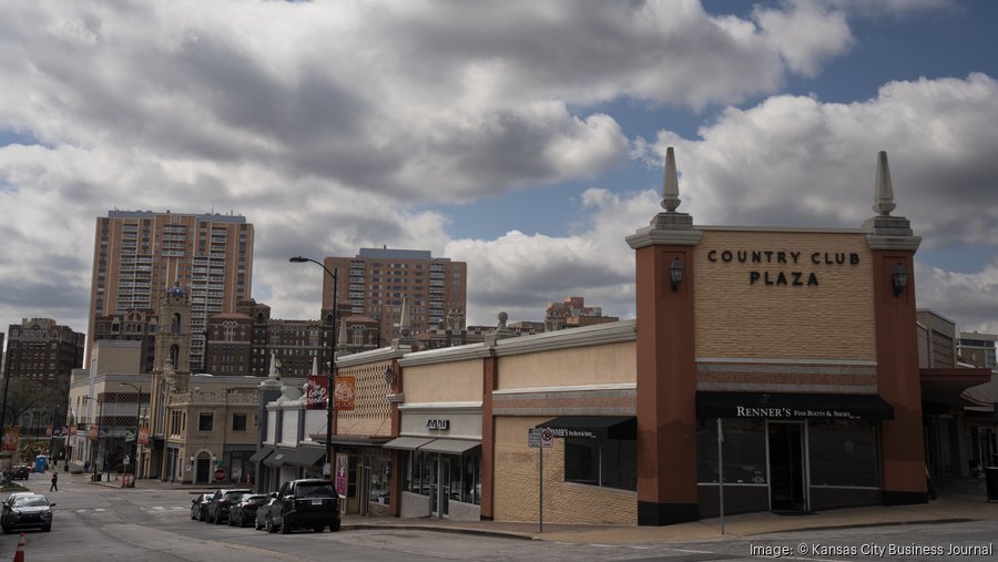 How Ray Washburne of Highland Park Village fame landed Country Club ...