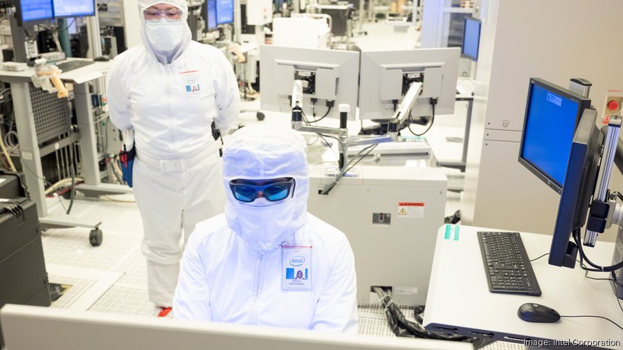Intel plans major investment in Oregon facilities - Portland Business ...