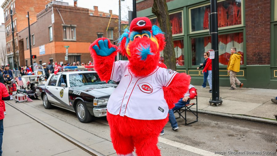 Findlay Market Opening Day Parade returns: PHOTOS - Cincinnati Business ...