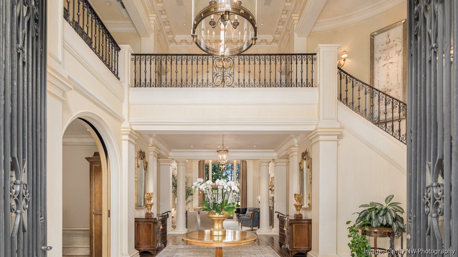 McCaw mansion on Hunts Point cuts price - Puget Sound Business Journal