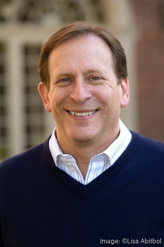 College financial-aid system needs major reform, says economics ...