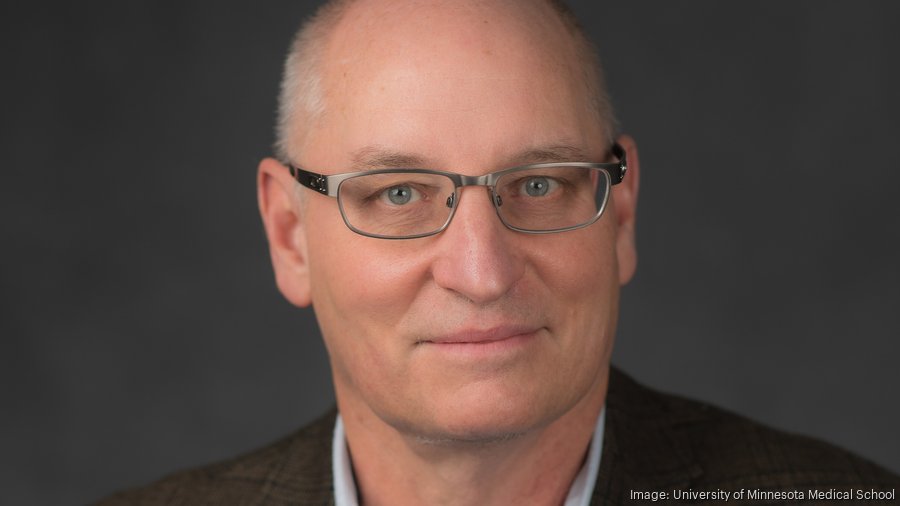 2022 Health Care Heroes: Surgeon leads M Health Fairview through ...