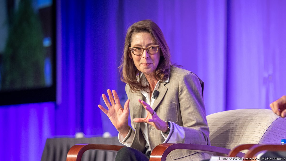 Johnson family tops Forbes 400 list with Fidelity fortune - Boston ...