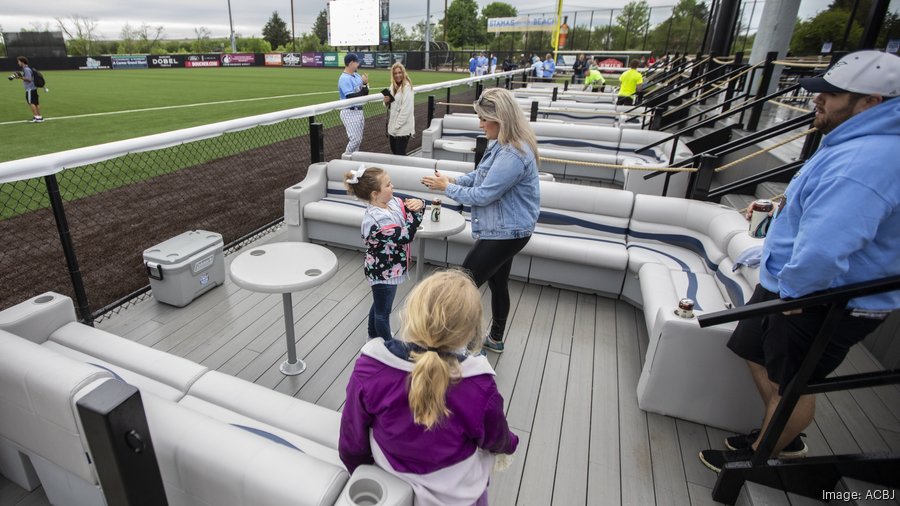 Scenes from Lake Country DockHounds' first home opener in new stadium ...