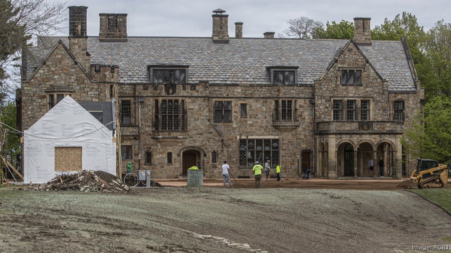 See the former UWM Alumni House after massive renovation by tech exec ...