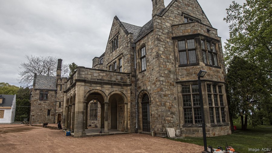 See the former UWM Alumni House after massive renovation by tech exec ...