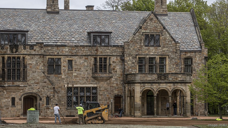 See the former UWM Alumni House after massive renovation by tech exec ...