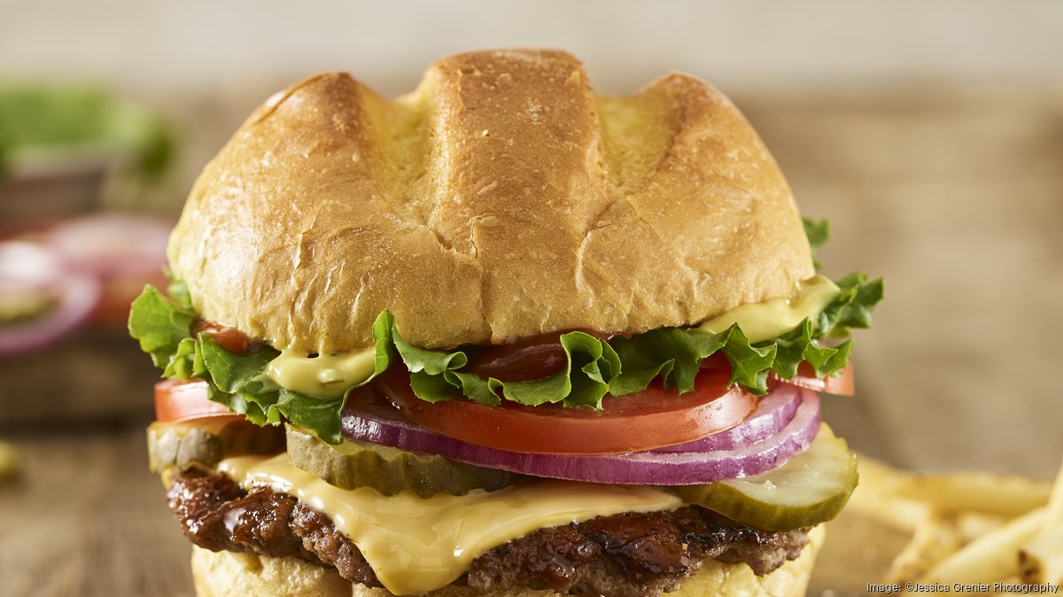 Smashburger taps former Starbucks exec as new CEO - Denver Business Journal