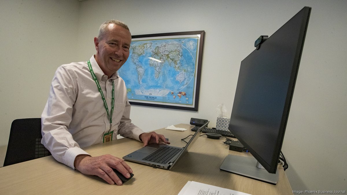 Honeywell Aerospace (HON) names Jim Currier as CEO to replace retiring ...