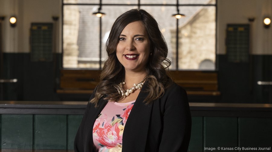 Civic Council selects 30 execs for Kansas City Tomorrow class - Kansas ...