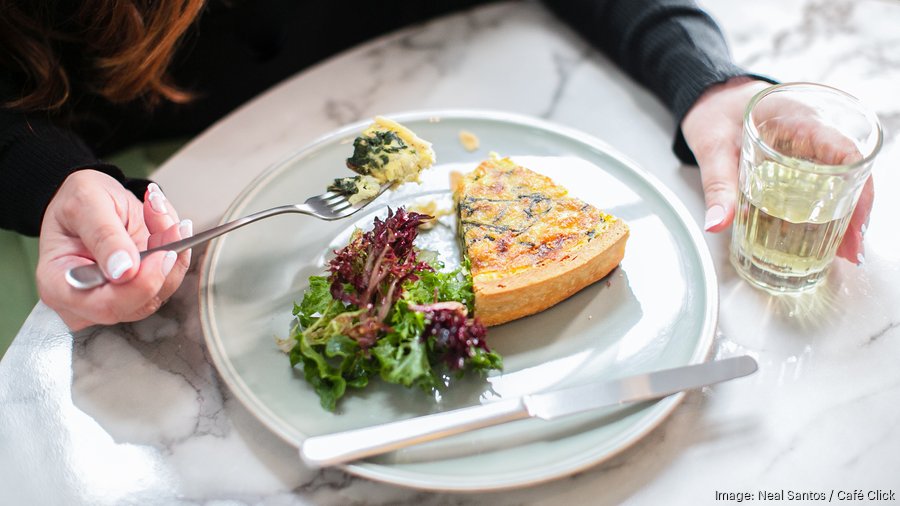 Stephen Starr opening seasonal eatery Café Click at Comcast Center ...