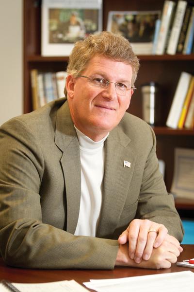 Regional Development Guide: Pearce brings collaborative approach to ...