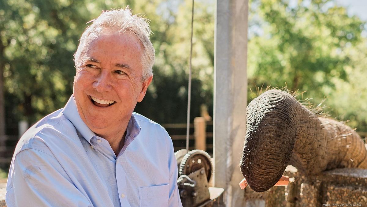 Memphis Zoo president and CEO Jim Dean retires, executive director Matt ...