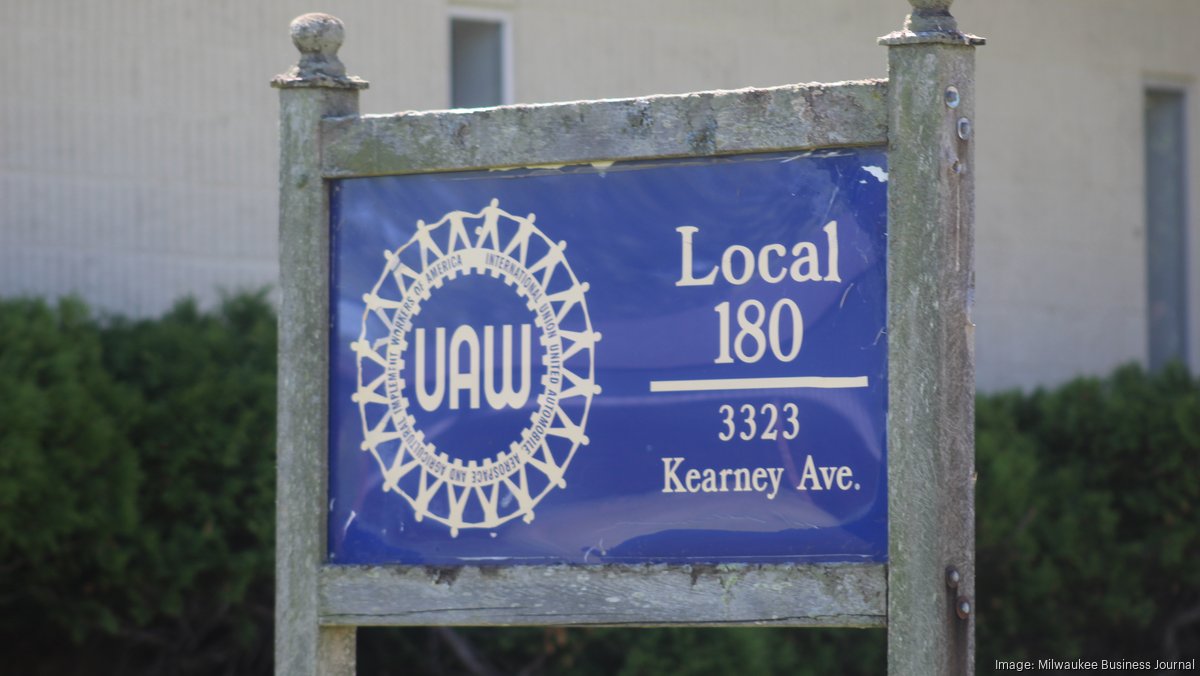 CNH contracts for police services in case of Mount Pleasant strike ...