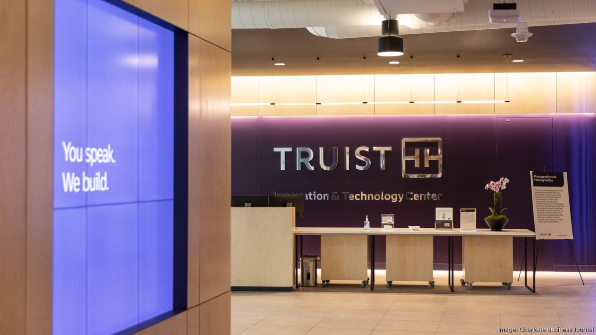 Big Charlotte banks lag in customer satisfaction study - Charlotte ...