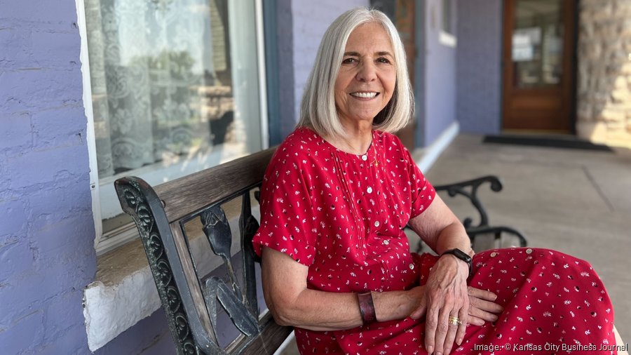 Carol Marinovich helps steer Wyandotte County to Unified Government ...