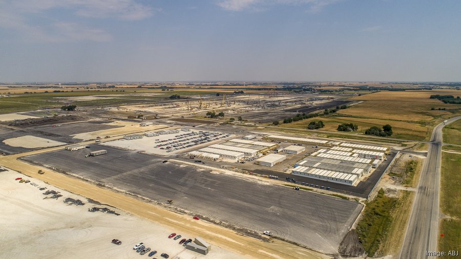 Photos of Samsung Electronics Co. Ltd.'s work on massive facility in ...